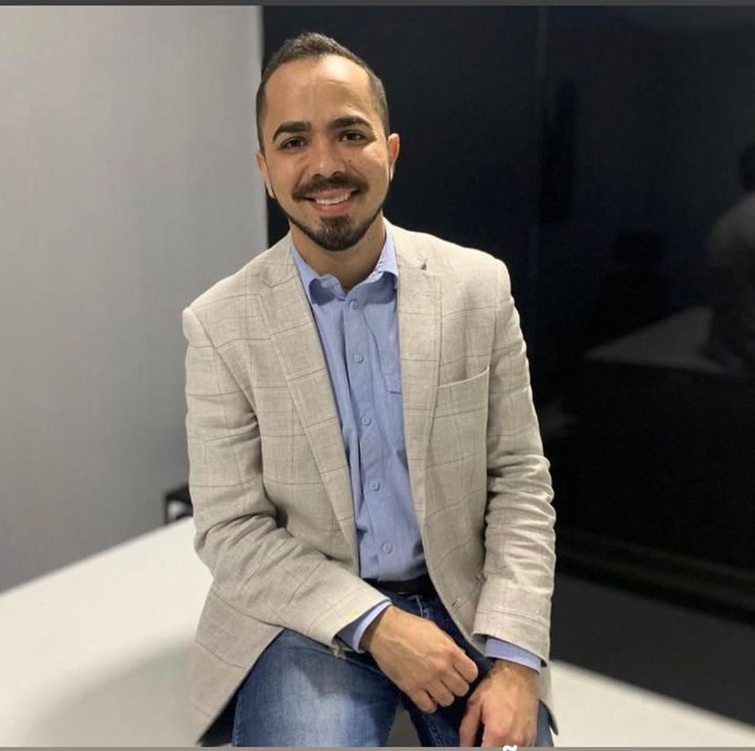 A Secretaria Municipal de Educação comunica a toda comunidade escolar a ...